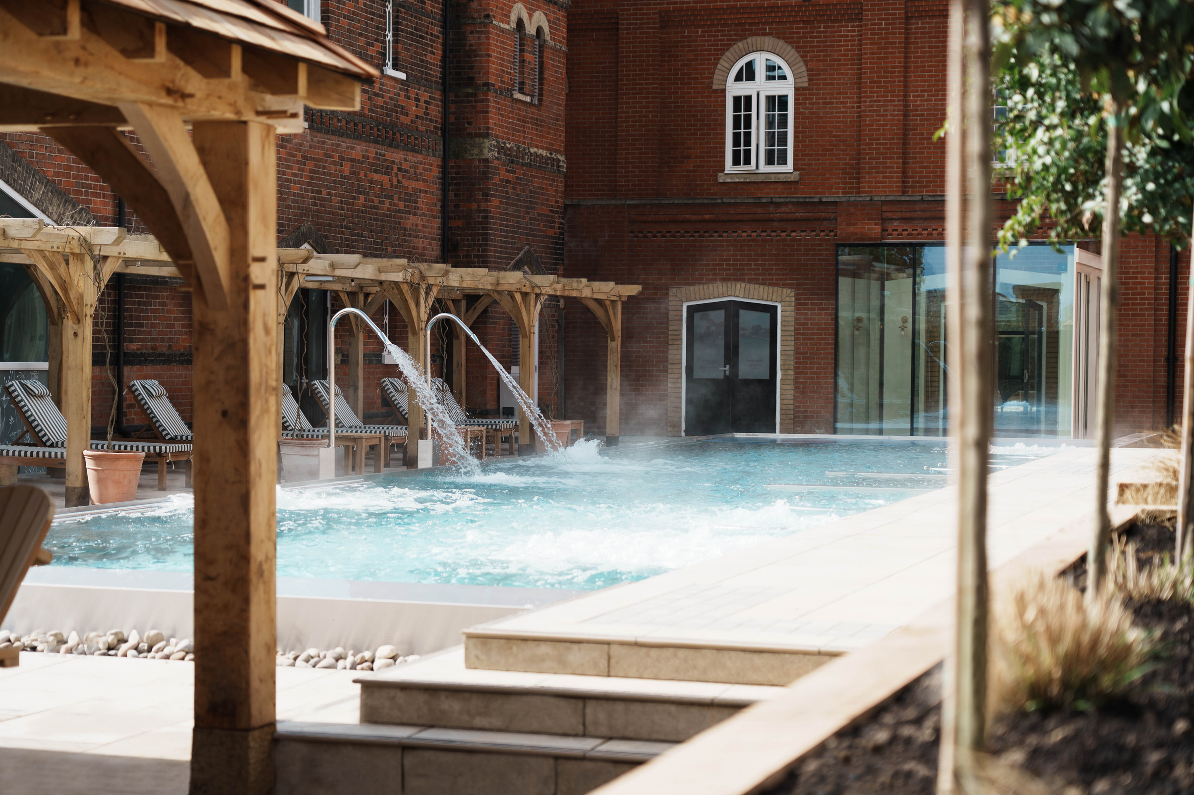 Barons Eden Partners with Sustainable Skincare Brand VOYA to Launch New ...